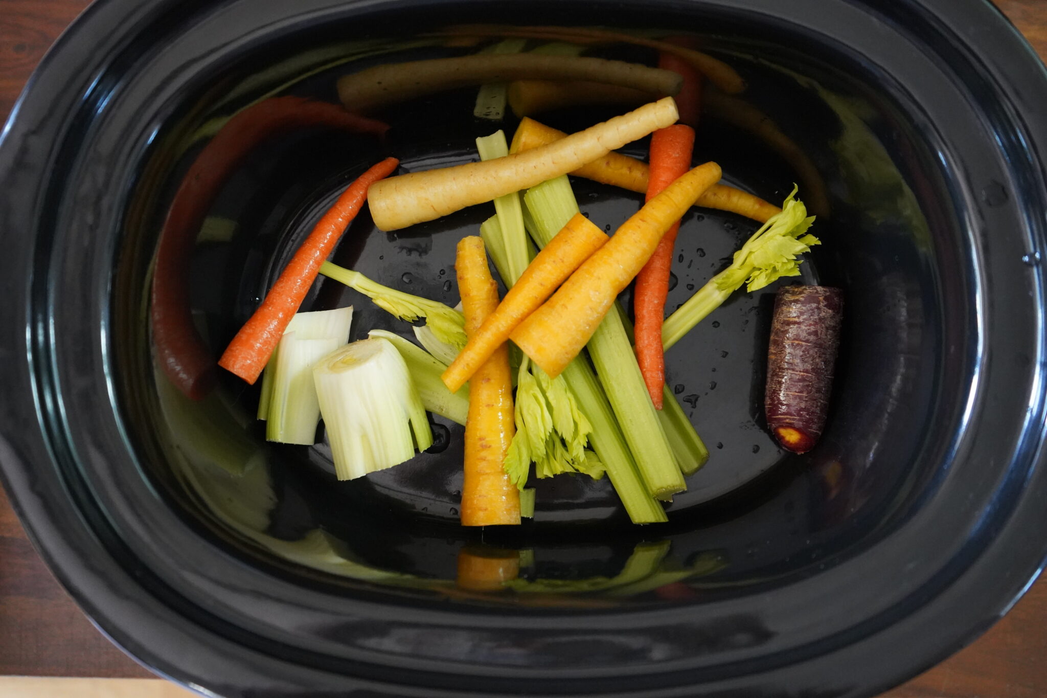 Bone Broth Recipe - Crockpot - Slow Cooker - britstable.com