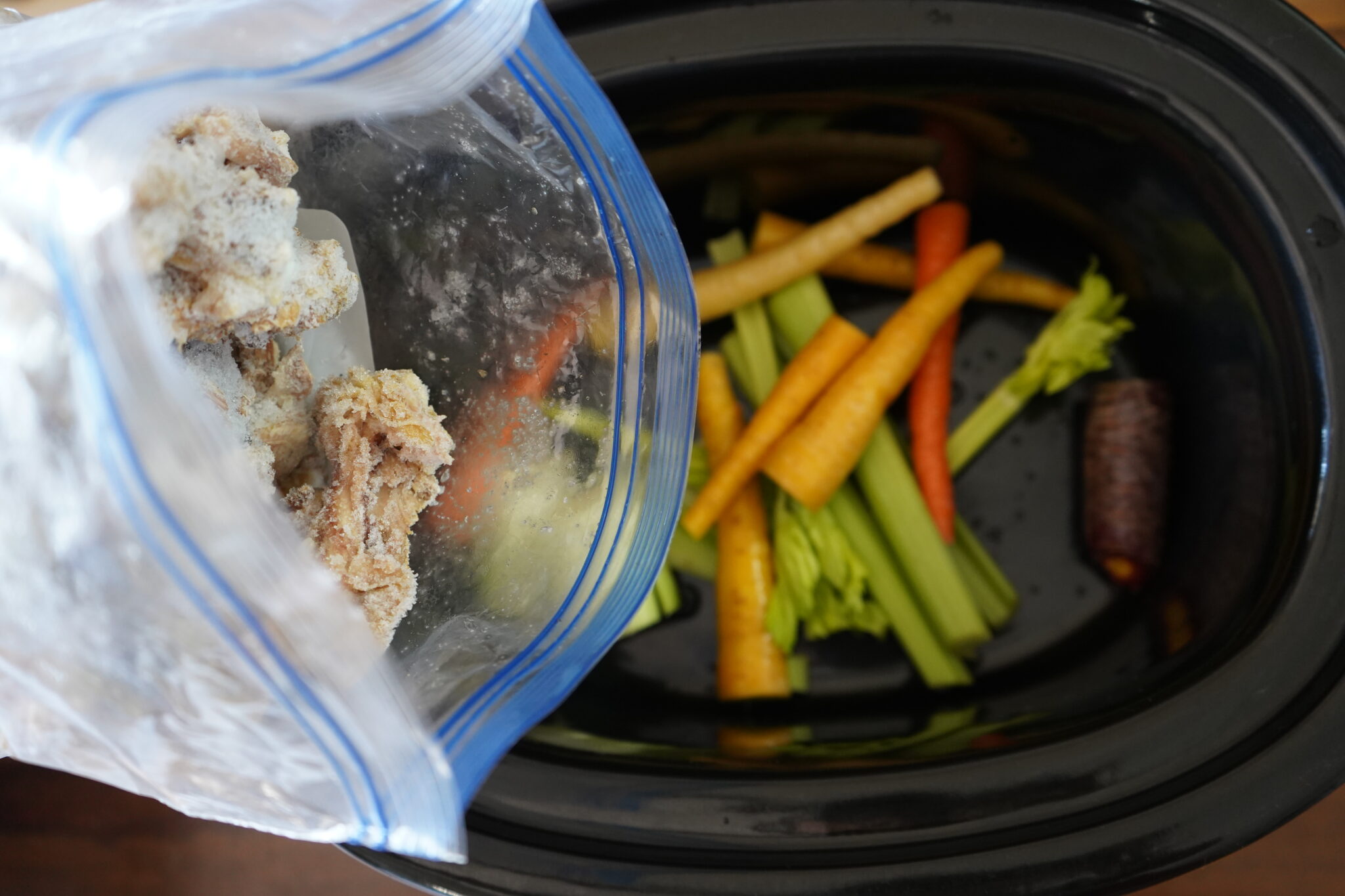 Bone Broth Recipe - Crockpot - Slow Cooker - britstable.com