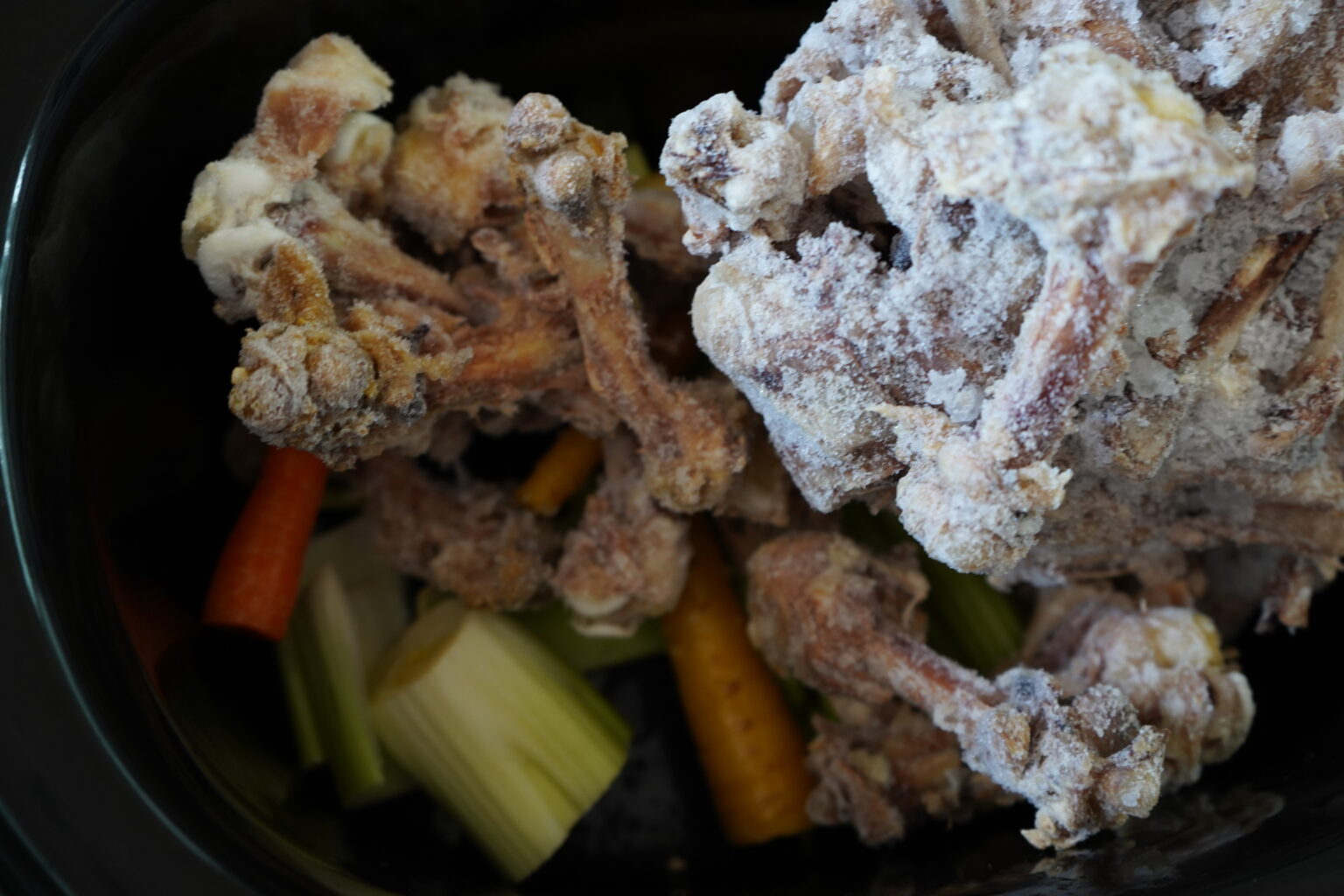 Bone Broth Recipe - Crockpot - Slow Cooker - britstable.com