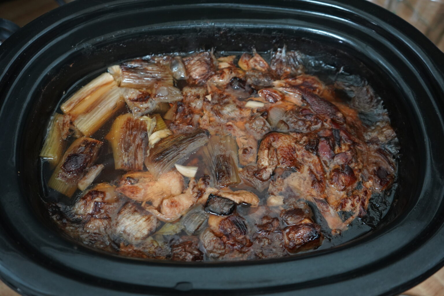 Bone Broth Recipe - Crockpot - Slow Cooker - britstable.com